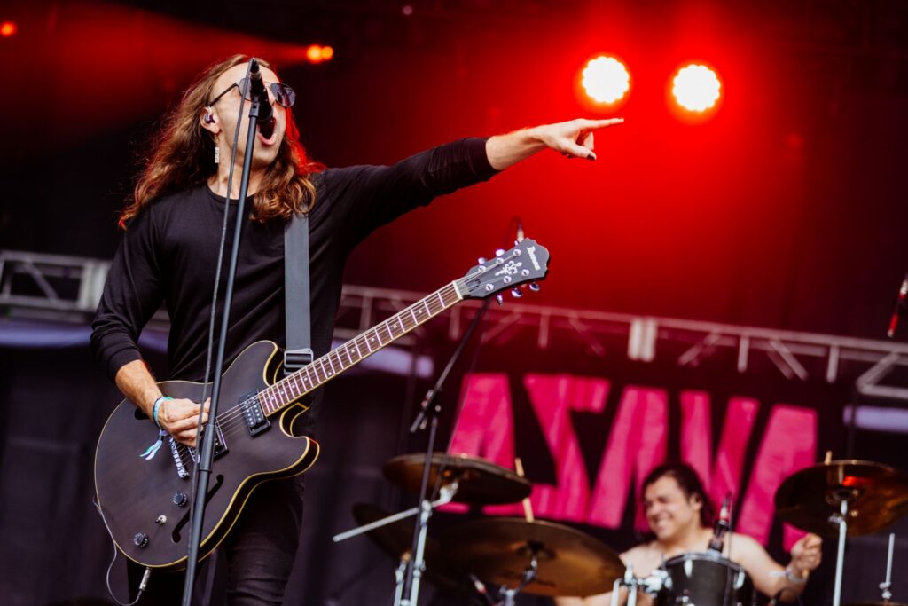 ASAVA tears up the Disruptor Stage at Louder Than Life 2023 | SWOMP ...