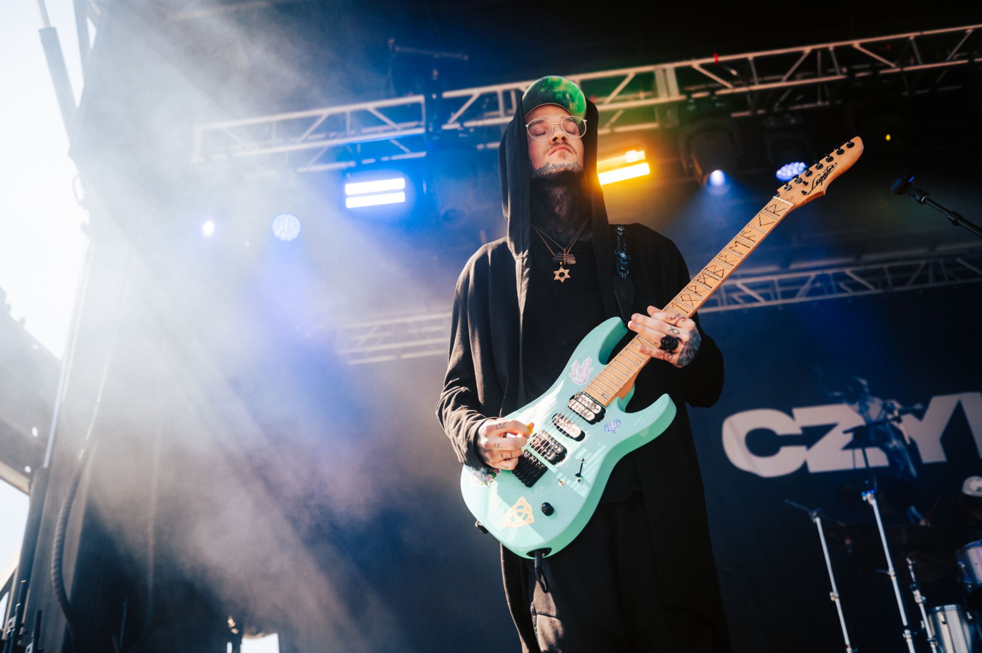 CZYK rocks the Road Hounds Stage at Louder Than Life 2023 | SWOMP ...