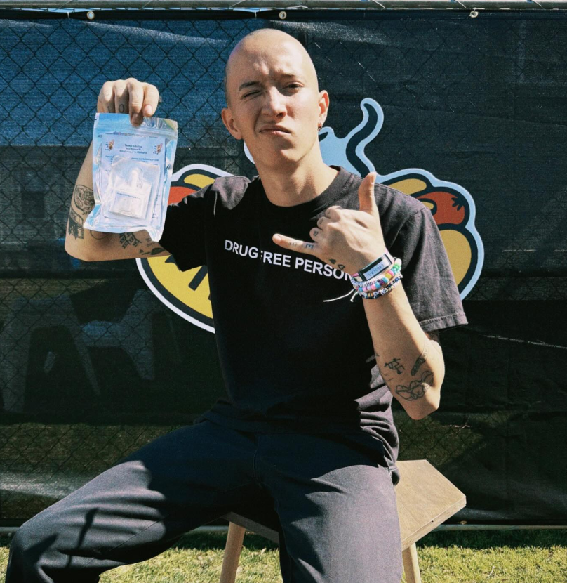 Jack Kays shreds, talks sobriety, and surprises with punk rock Katy ...